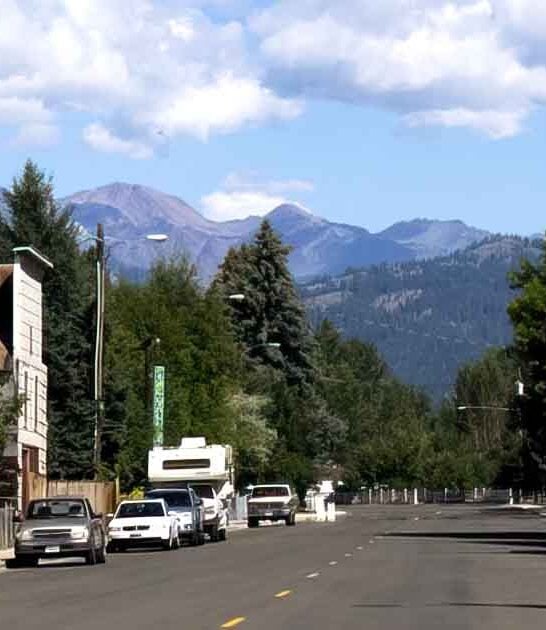 love small town oregon ftr