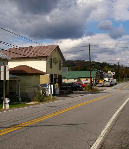 maryland drive tiny town ftr