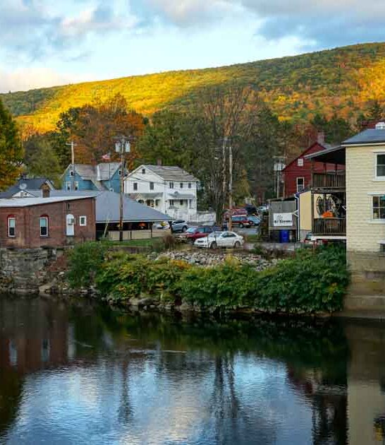 massachusetts tiny unique village ftr