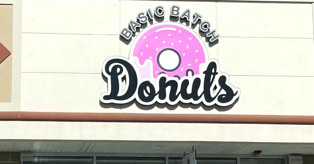 Wednesday Is The Best Day To Visit This Massachusetts Bakery For One ...