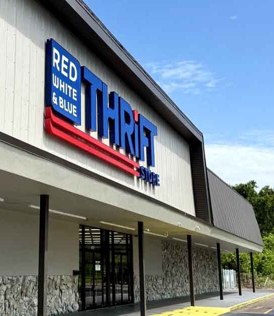 massive florida shops thrift ftr