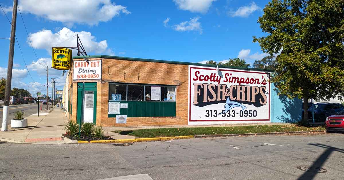 Michigan's Best Deep Fried Cod Is Found At This Humble Little Restaurant