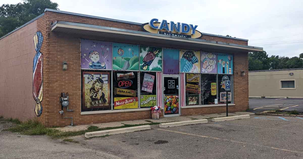 Michigan Is Home To A Massive Candy Store That Will Make You Feel Like ...