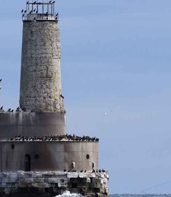 michigan old lighthouse ruins ftr