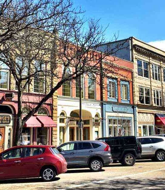 michigan towns stunning parks ftr