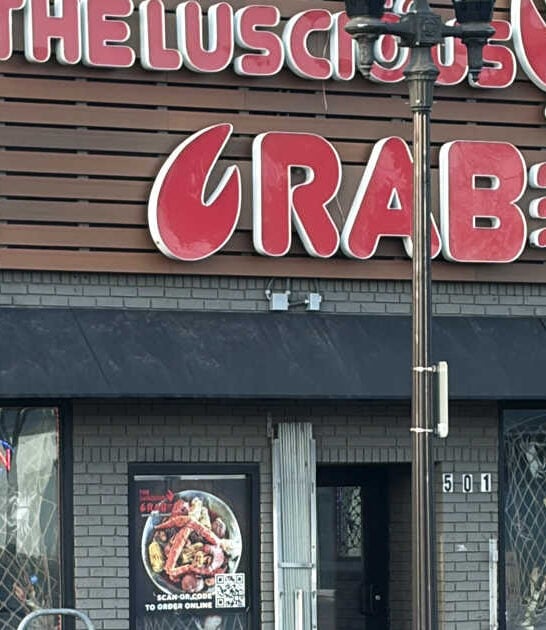 minnesota restaurant serves seafood ftr
