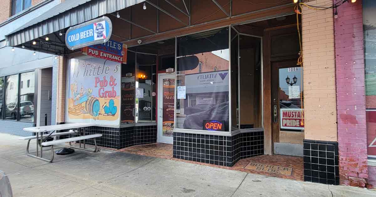 This Tiny Missouri Restaurant Serves A Tenderloin The Size Of A Dinner ...