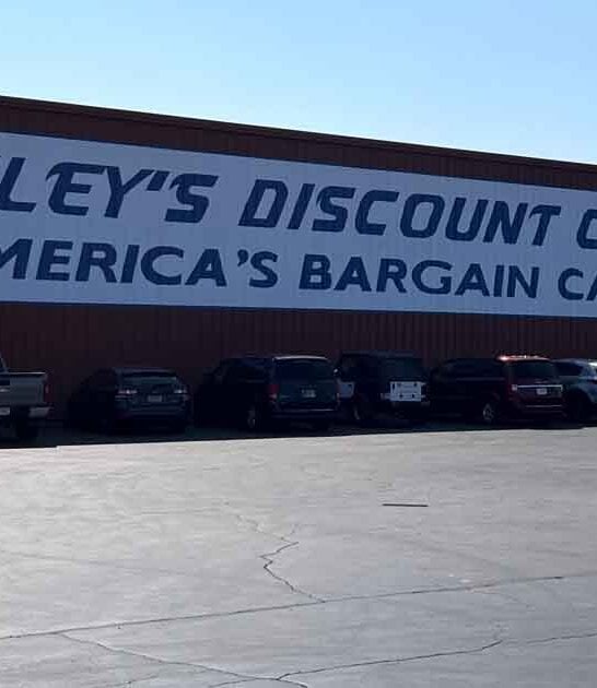 Most People Don&rsquo;t Know About This Incredible Discount Store In Indiana