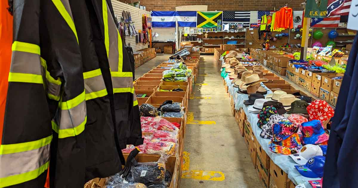This Enormous Indoor Flea Market In North Carolina Is A Bargain Hunter ...