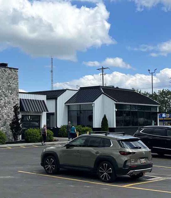 ohio restaurant unassuming perch ftr