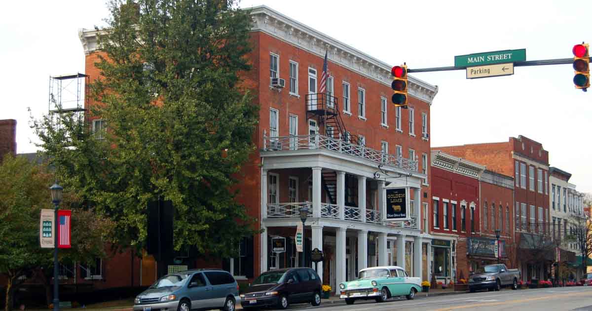 7 Tiny Ohio Towns Where Time Seems To Stand Still
