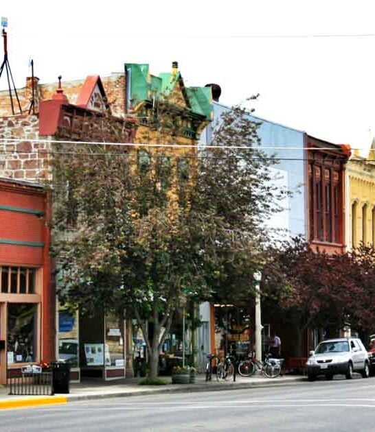 oregon tiny budget town ftr