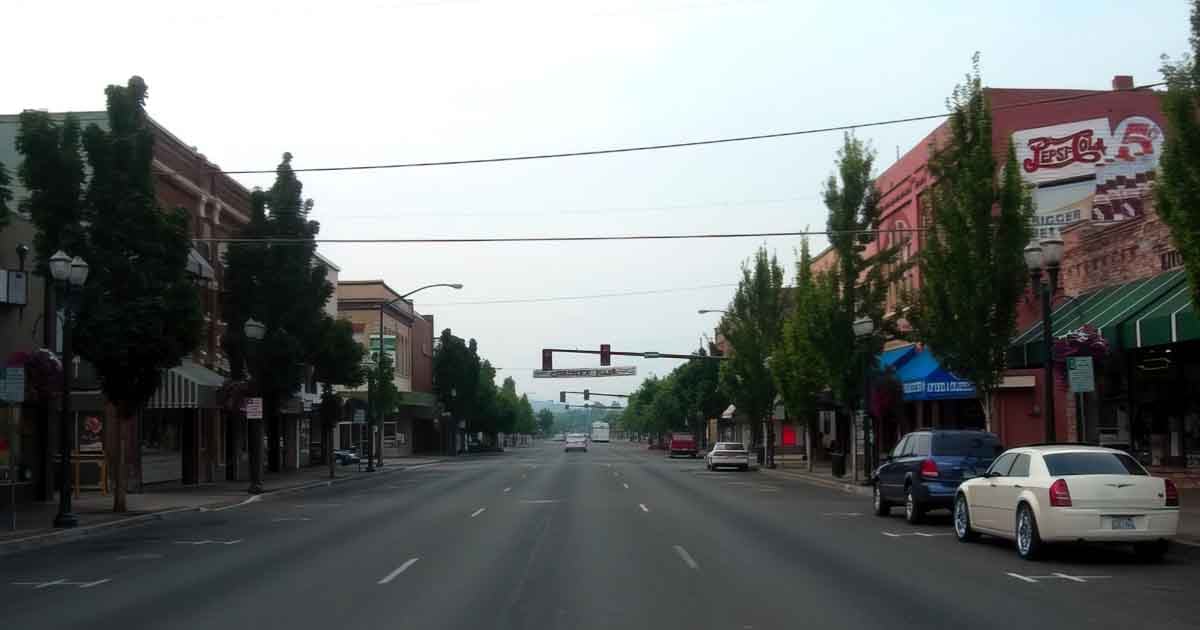 The Slow-Paced Oregon Town Where Rent Stays Under $900 And Life Still ...