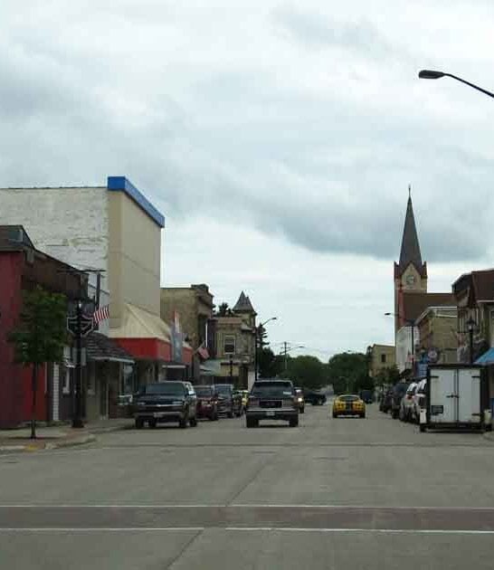 Escape To These 8 Peaceful Wisconsin Towns And Never Look Back