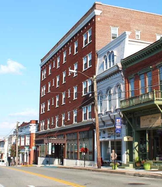pennsylvania relaxing town trip ftr