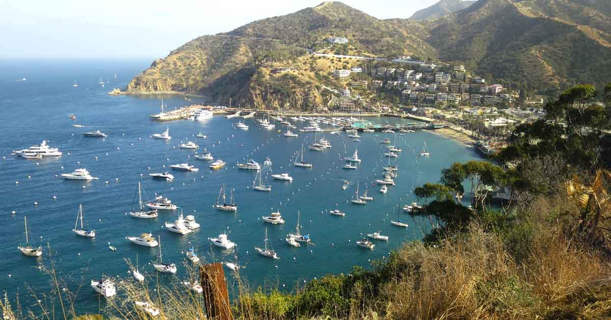 These 9 Picture-Perfect California Towns Look Like They Belong On A ...