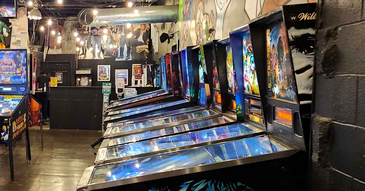 This Retro Arcade Bar In Kentucky Is A Total Blast From The Past