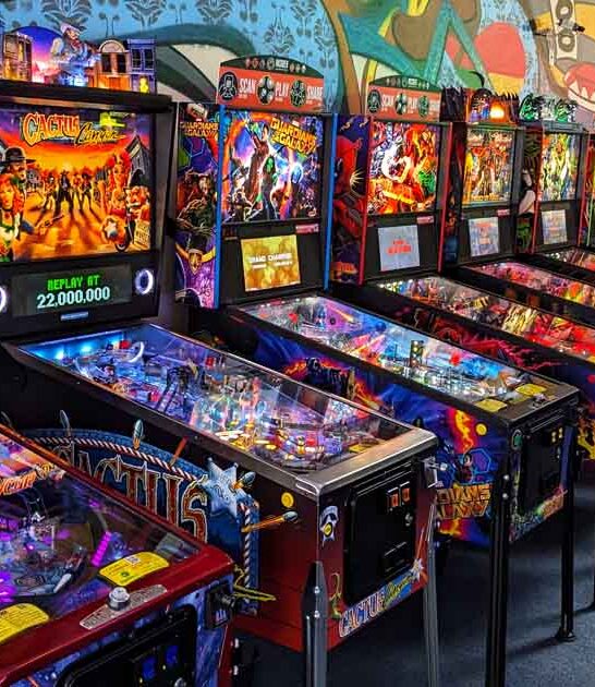 retro pinball arcade indiana ftr