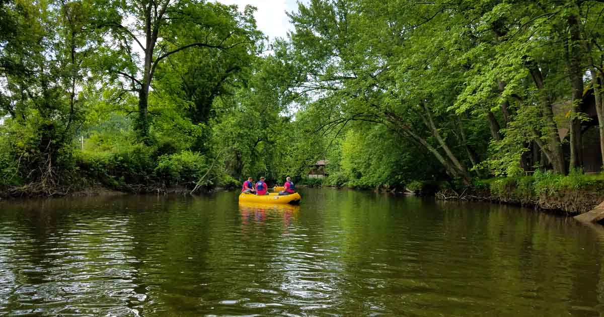 Ohio's Longest Float Trip Will Take You Down The Stunning Mohican River
