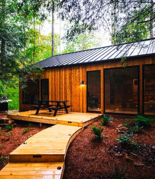 secluded ohio cabin waterfall ftr