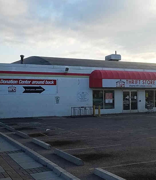 shopping colorado thrift store ftr