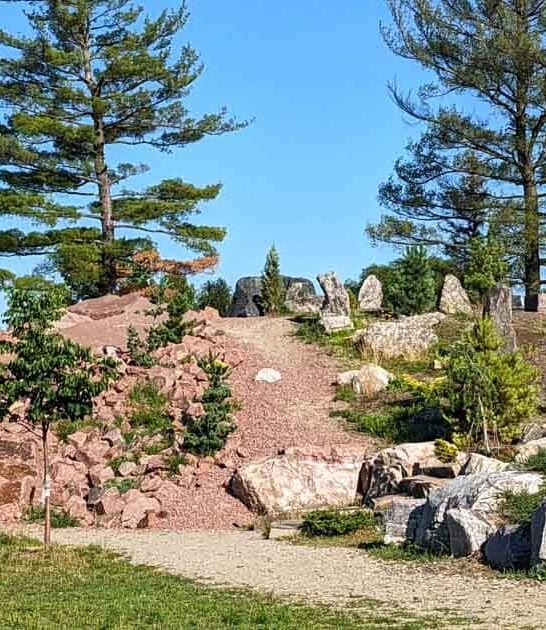 surreal garden michigan escape ftr