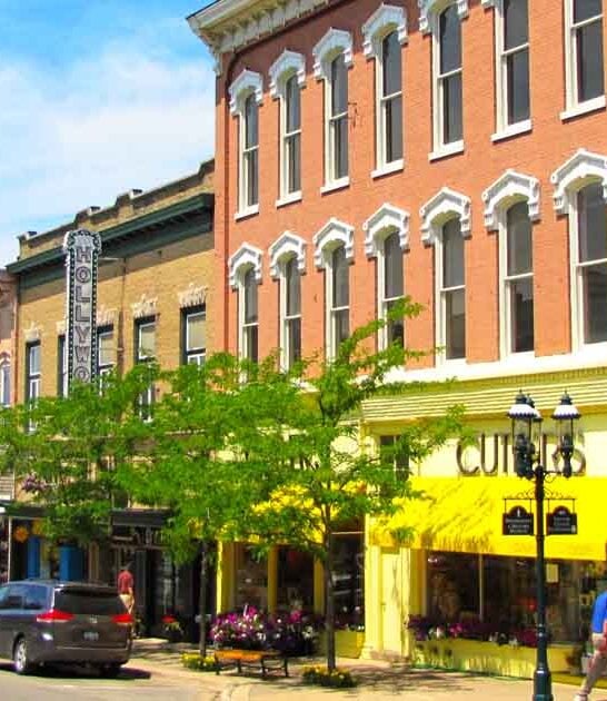 towns michigan happiest life ftr
