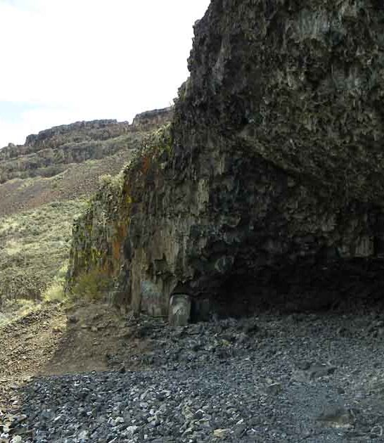 trail washington hidden cave ftr