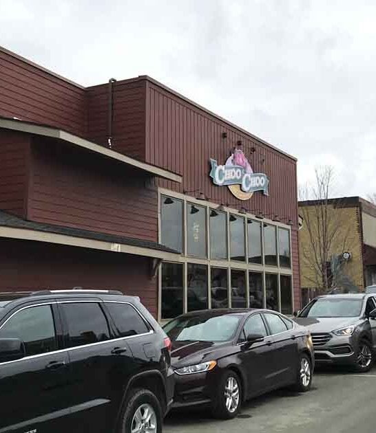 train themed minnesota restaurant ftr