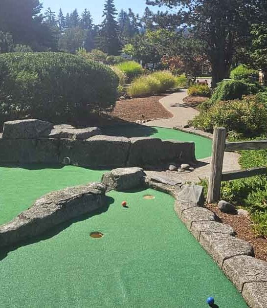 You&rsquo;ll Want To Plan A Trip To This Insanely Fun Themed Mini Golf Course In Oregon