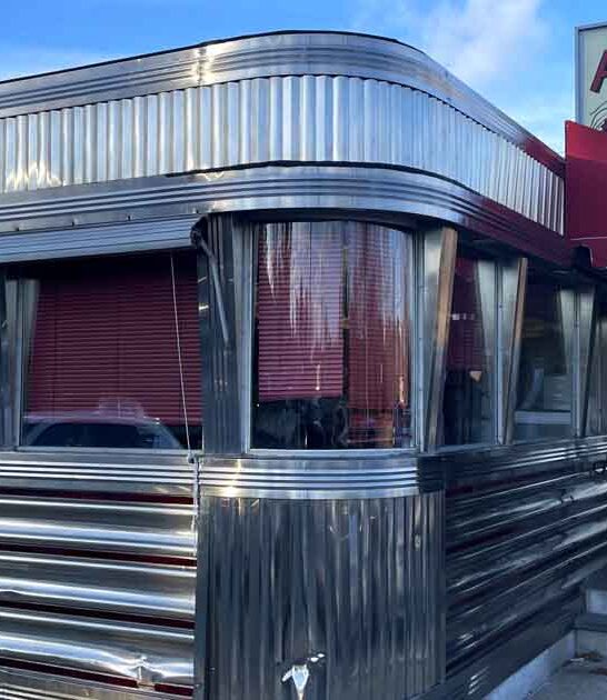 unassuming breakfast diner massachusetts ftr