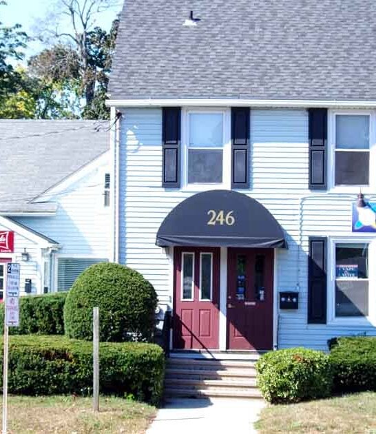 unassuming connecticut restaurant drive ftr