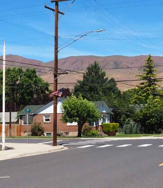 unconventional little town washington ftr