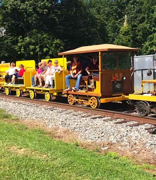 Take This Open-Air Train Ride In Virginia For An Unforgettable Family Adventure