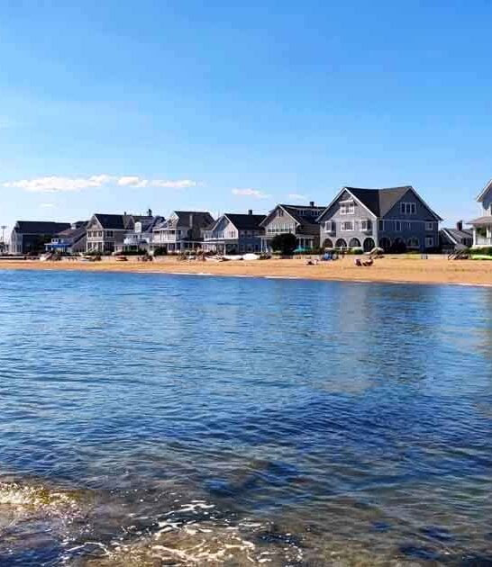 uniquely charming connecticut town ftr