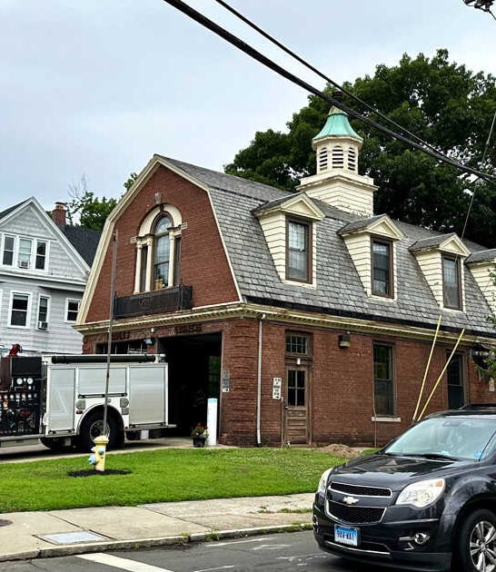 vibrant neighborhood connecticut wander ftr