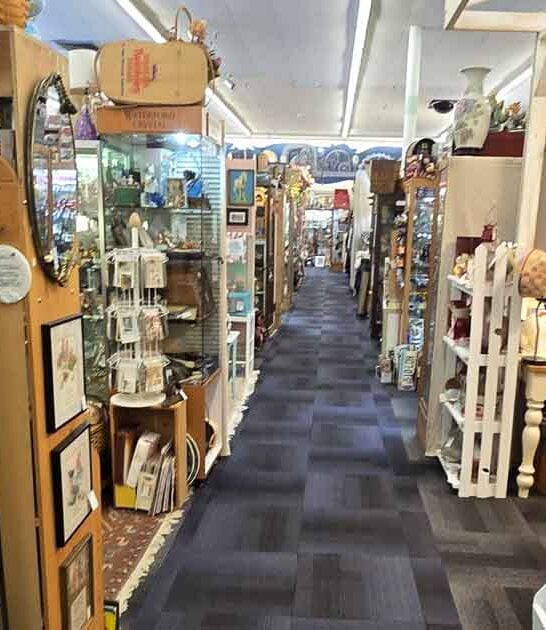 vintage treasures washington marketplace ftr