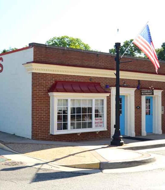 virginia best seafood eatery ftr