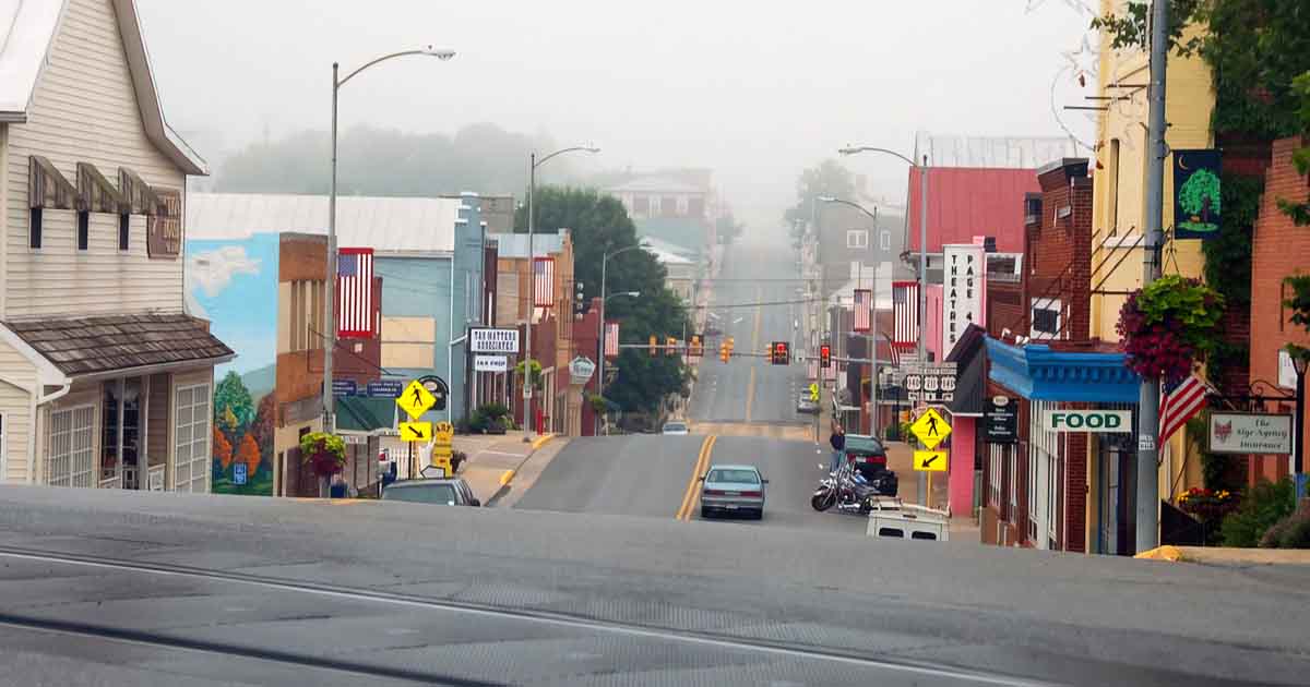 12 Sleepy Little Towns In Virginia Where You Can Truly Get Away From It All