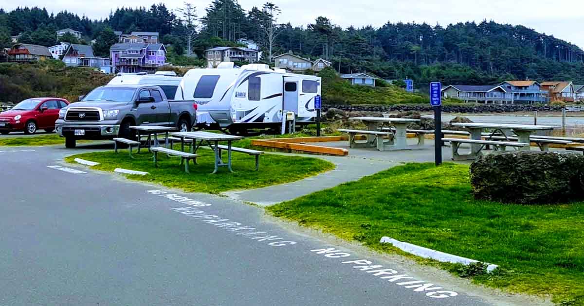 9 Spectacular Washington Spots Where You Can Camp Right On The Beach