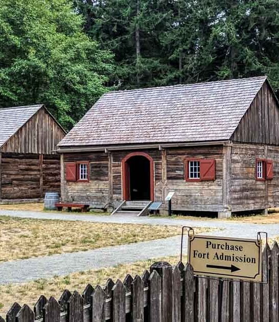 This Fascinating Living History Museum In Washington Will Transport You Straight To The Past