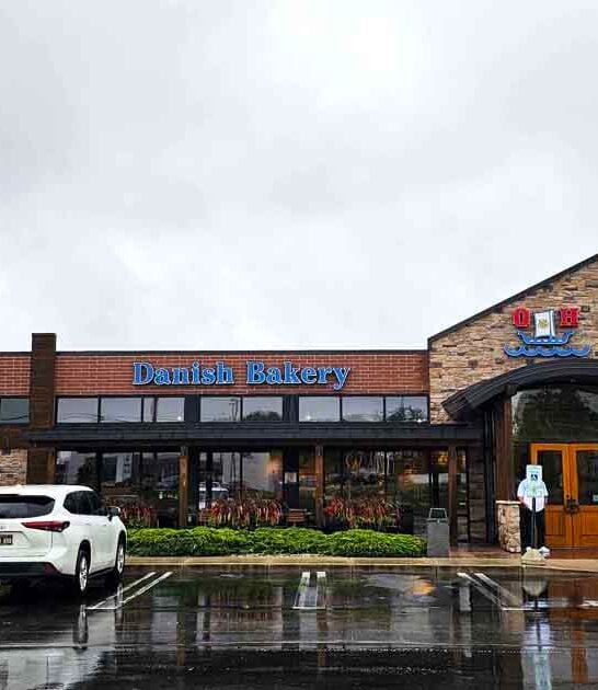 wisconsin beloved bakery kringles ftr