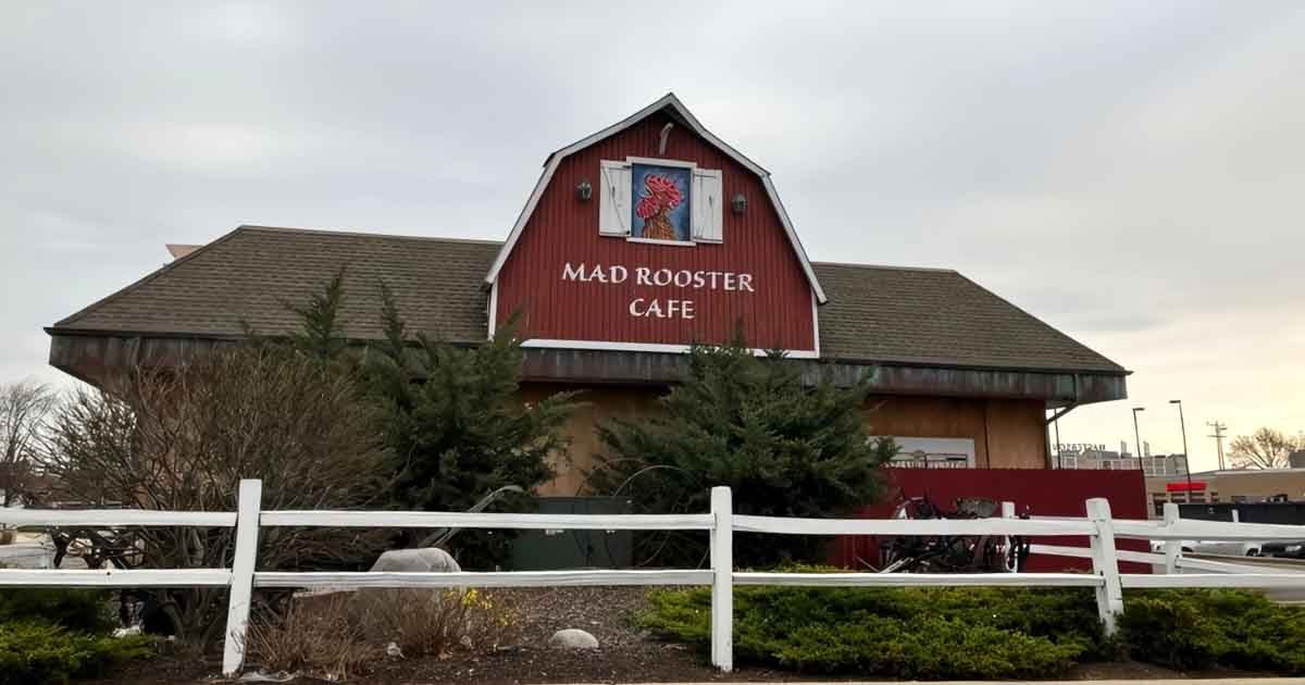 This Under-The-Radar Wisconsin Eatery Makes Biscuits And Gravy Worth ...