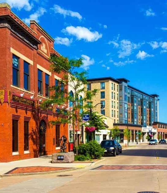 wisconsin happiest life towns ftr