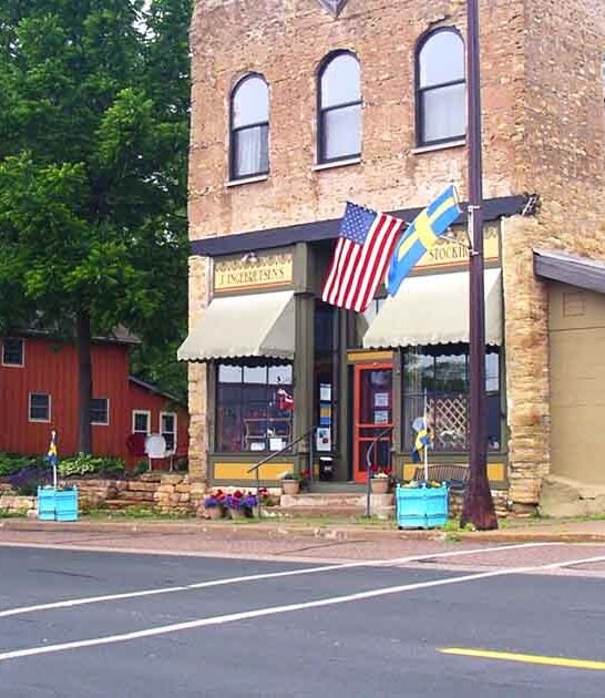 These 10 Tiny Wisconsin Towns Might Just Be The Happiest Places To Live