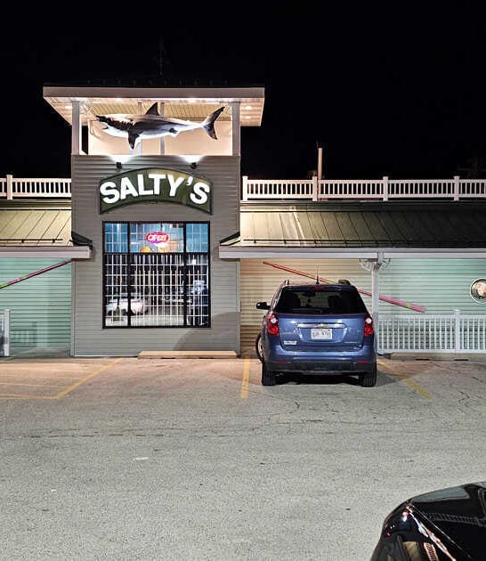 wisconsin restaurants seafood ftr