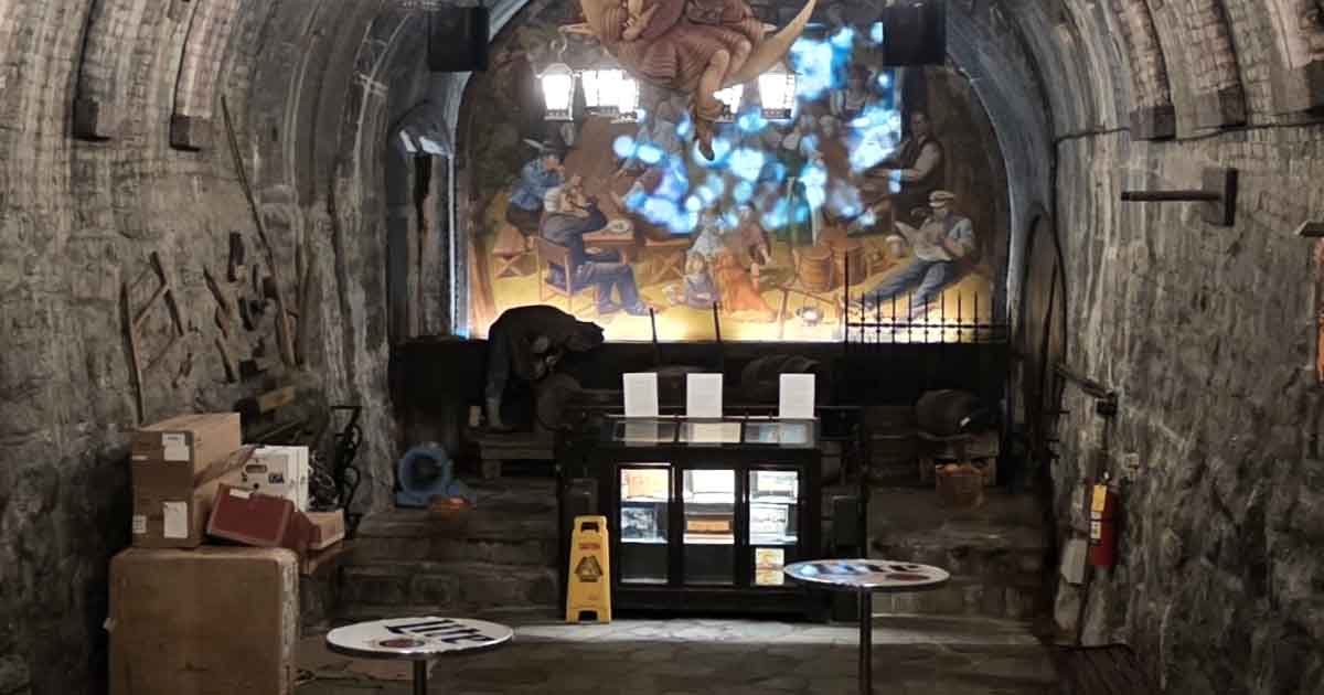Wisconsin Is Home To An Underground Beer Cave And It's Absolutely Amazing