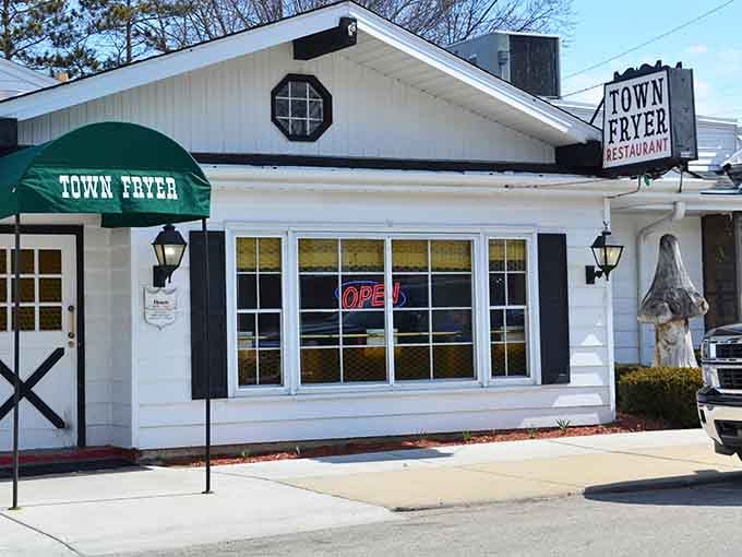 This Burlington gem has been luring hungry folks through those doors for generations, and for good reason.