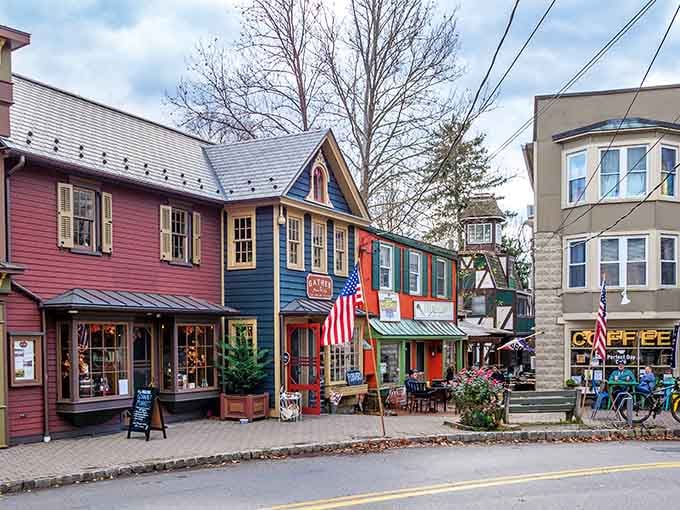 String lights, colorful storefronts, and zero traffic jams. Frenchtown's main street is basically therapy.