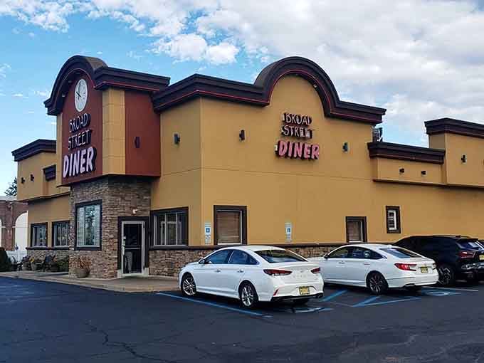 The clock on the wall says it's always a good time for breakfast at Broad Street Diner.